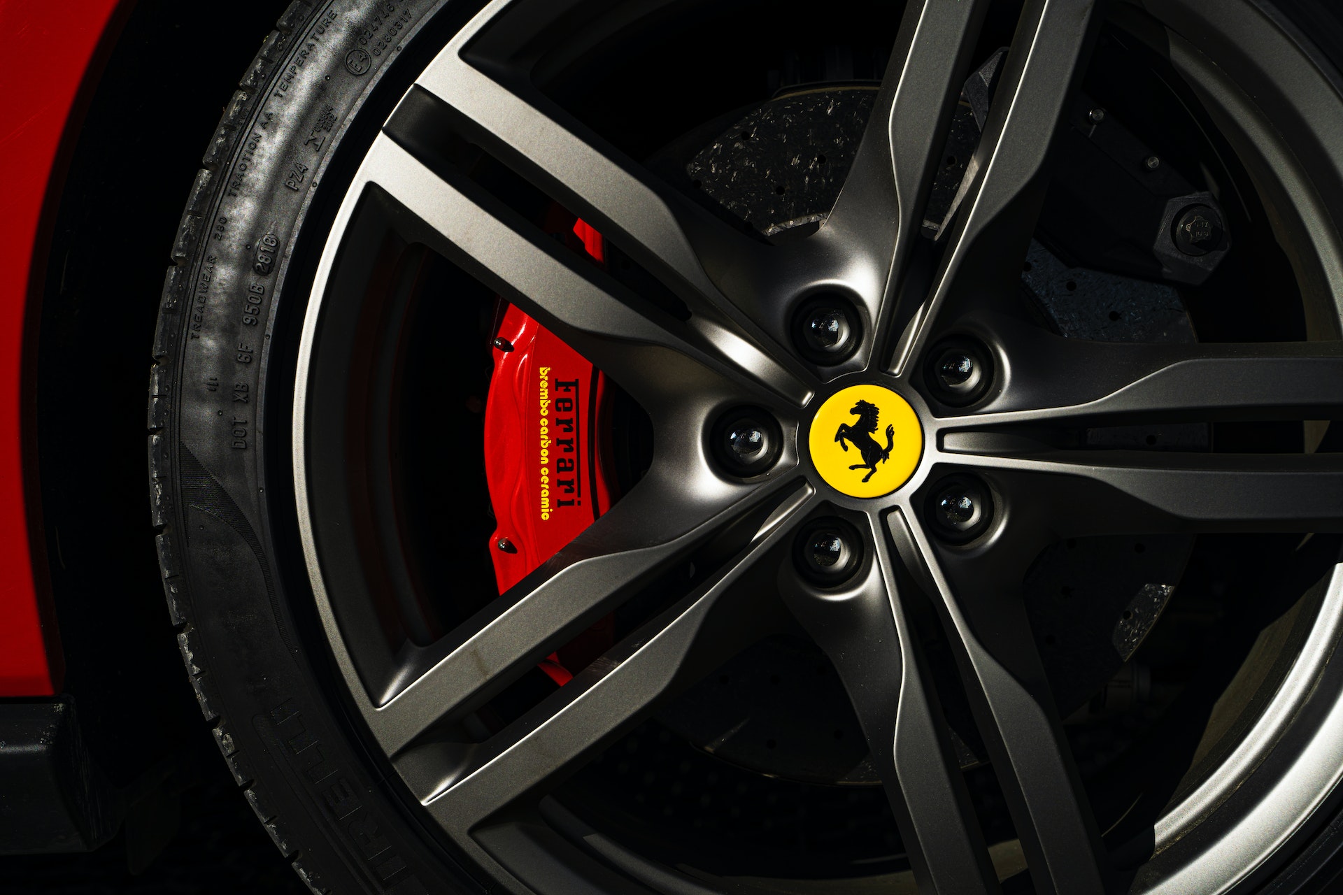 Ferrari Opens Doors to Cryptocurrency Payments in the US - Cryptoflies News
